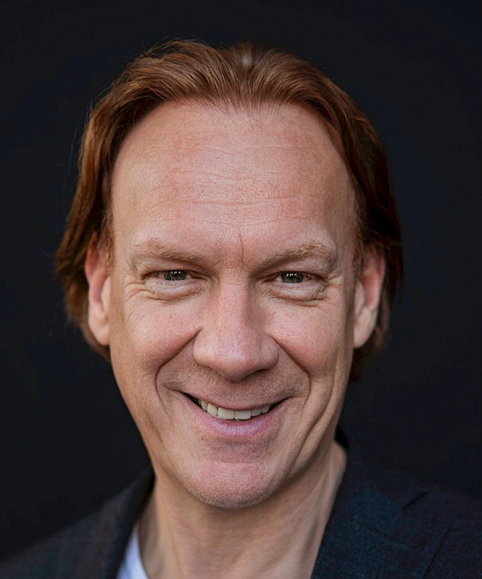 Shaun Dingwall - Sue Terry Voices