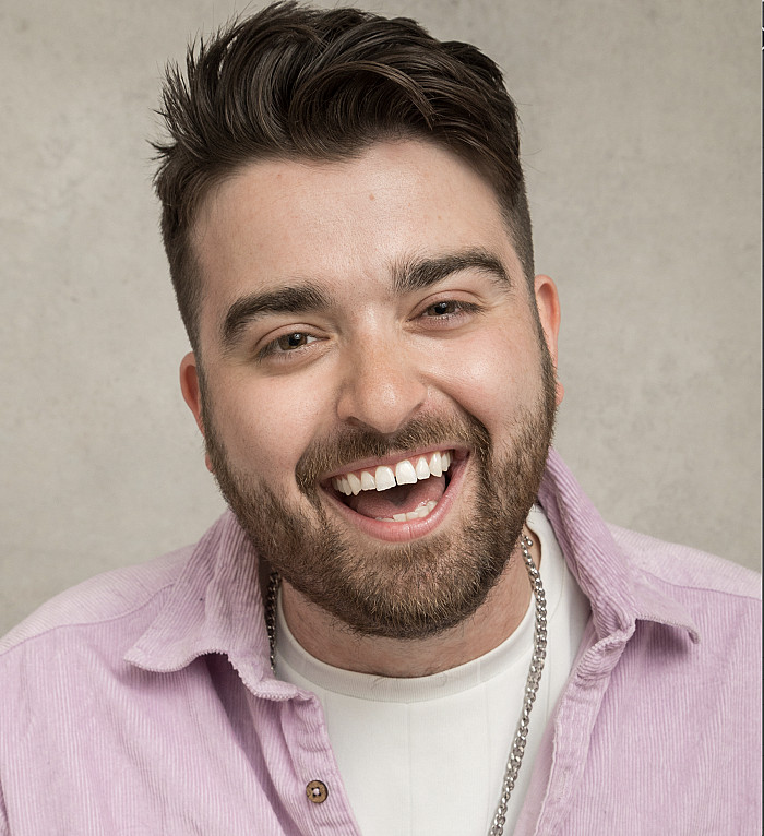 Alex Roberts - Sue Terry Voices